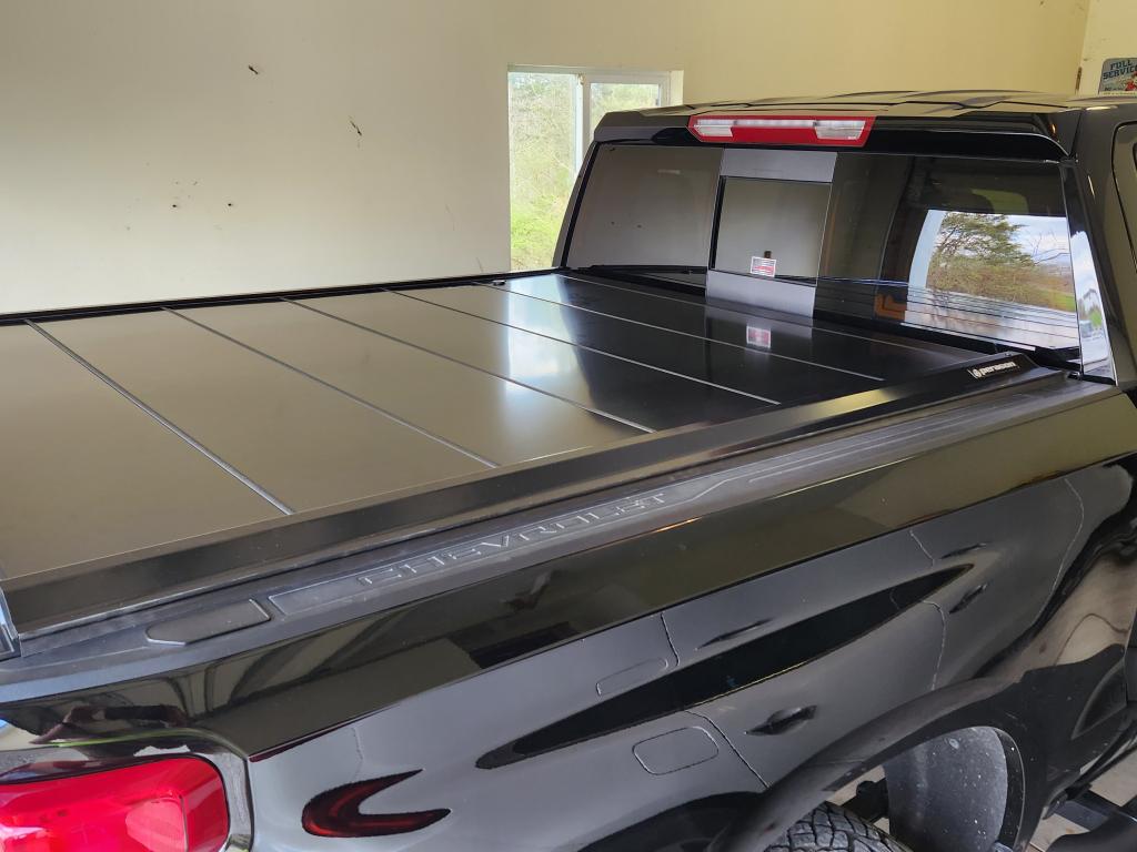 2020 Chevrolet Silverado 1500 Bed Cover For Your Truck - Peragon®