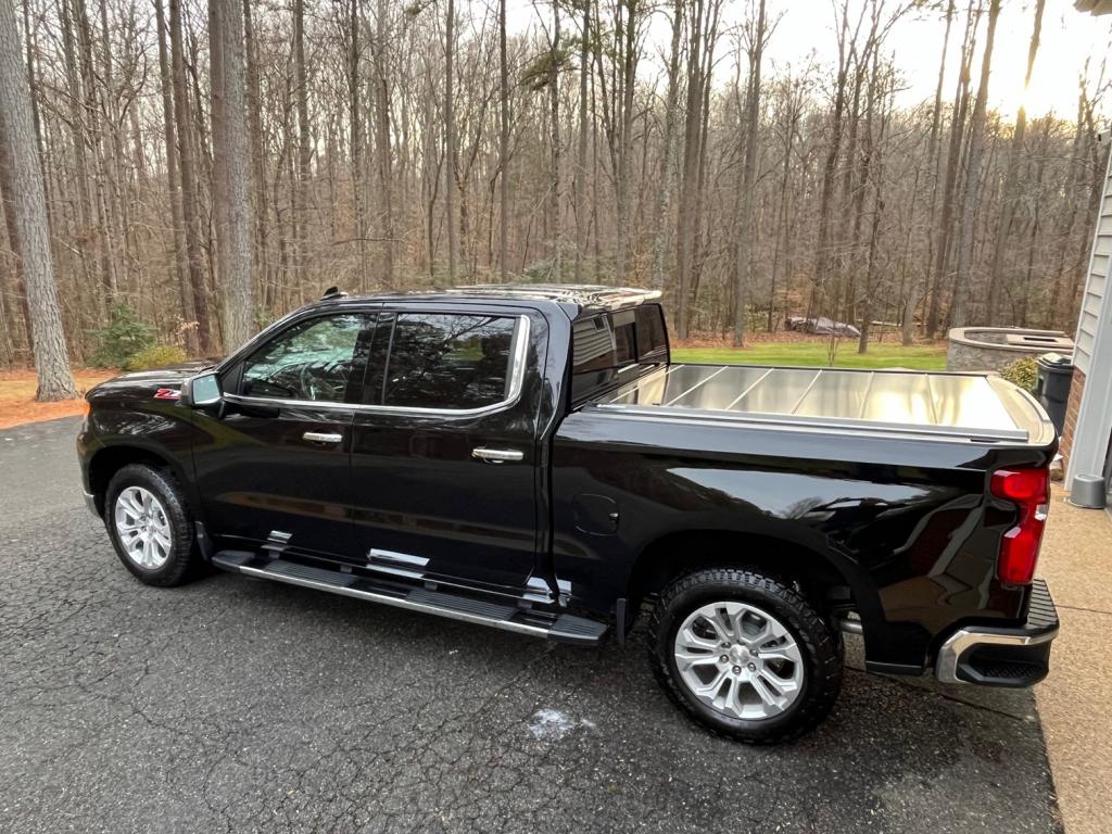 Chevrolet Bed Tonneau Cover For Your Truck - Peragon®