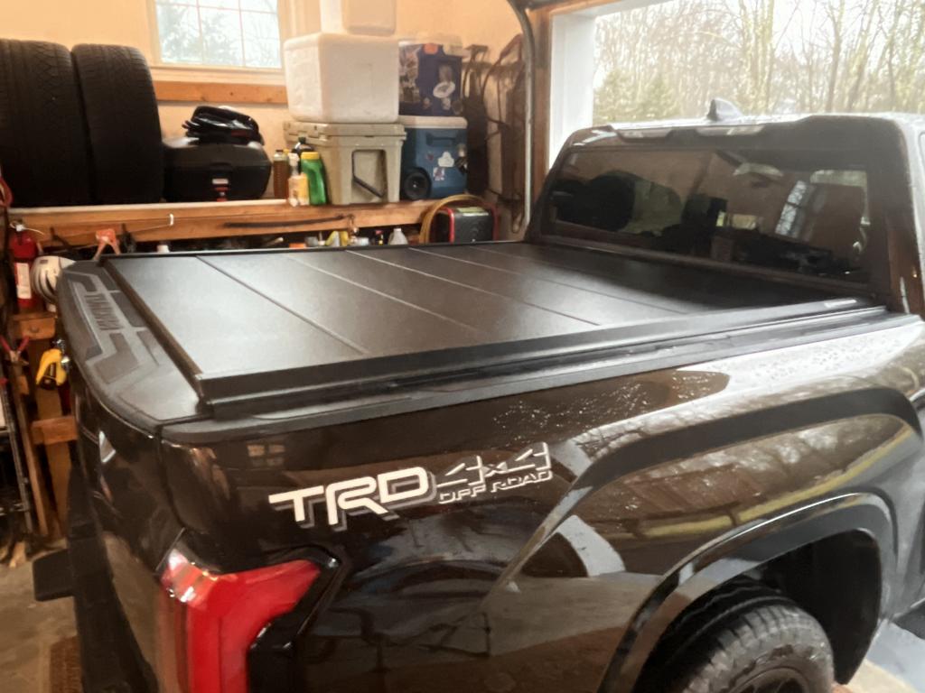 2026 Toyota Tundra Bed Cover For Your Truck - Peragon®