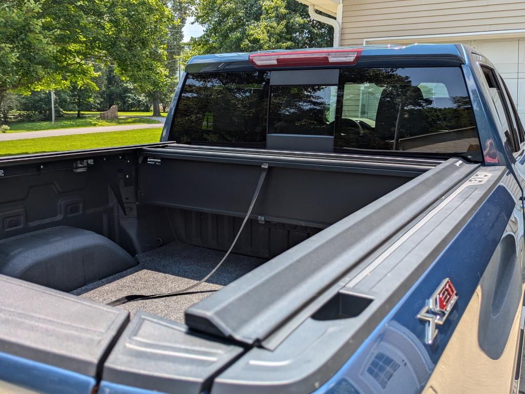 2021 GMC Sierra 1500 Bed Cover For Your Truck - Peragon®